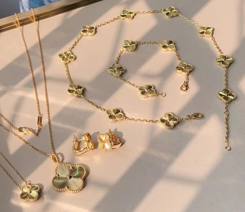 Set Van Cleef – Luxury Fashion HN